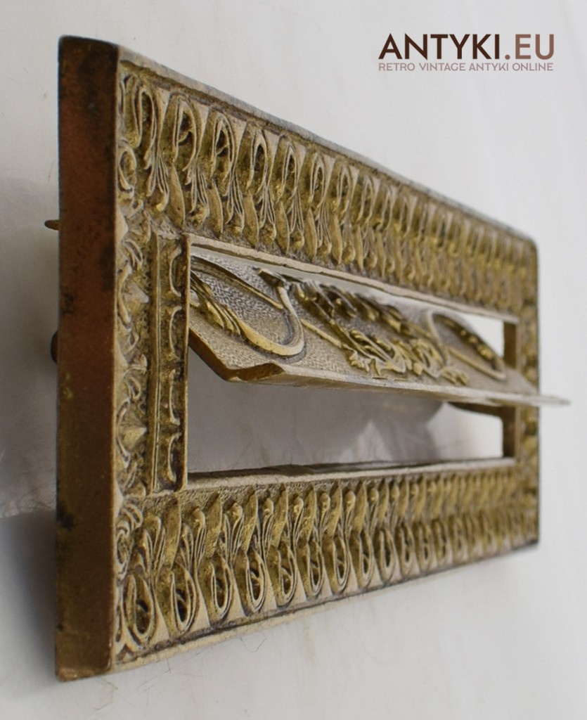 Mosiężny listownik, klapka do drzwi na listy w pałacowym stylu - antyki.eu